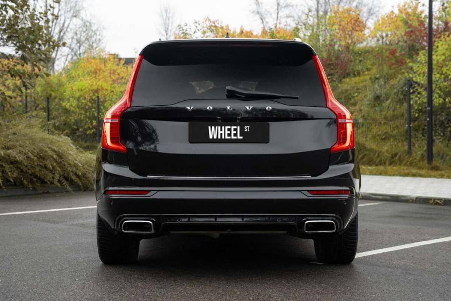 Melns Volvo XC90 2016 Viļņa, ar dzinēja tilpumu 1.97 L un nobraukumu 212 tūkst. km par 23500 €, foto 4 vietnē AUTOMOTO.COM.LV