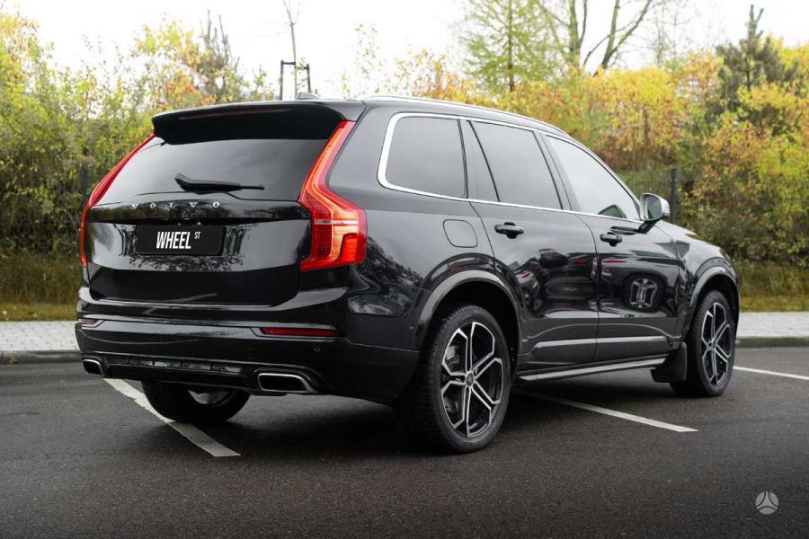 Melns Volvo XC90 2016 Viļņa, ar dzinēja tilpumu 1.97 L un nobraukumu 212 tūkst. km par 23500 €, foto 6 vietnē AUTOMOTO.COM.LV
