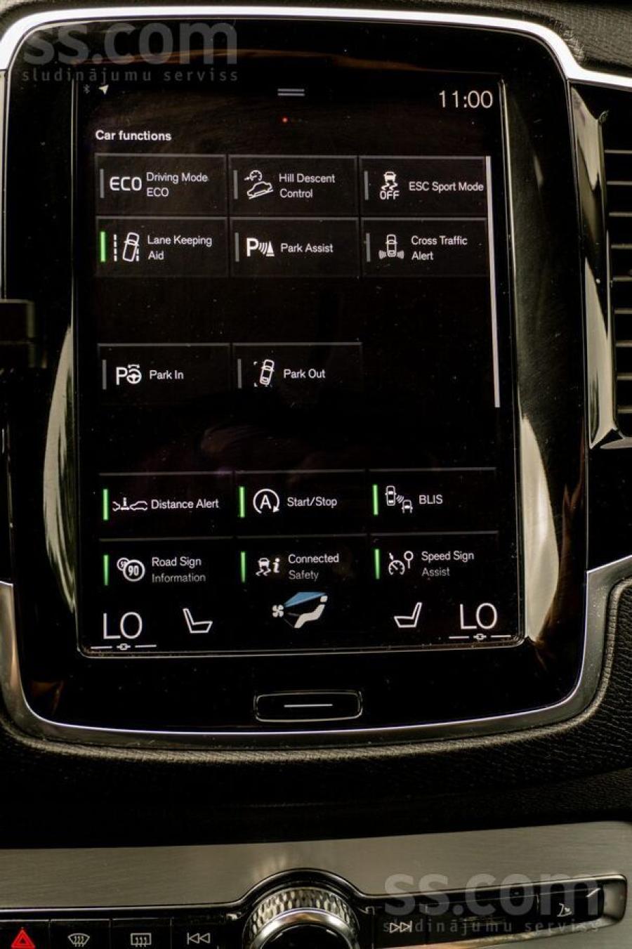 Черный Вольво ХС90 2016 в Рига, объемом двигателя 2.00 л и пробегом 162 тыс. км за 22590 €, фото 15 на AUTOMOTO.COM.LV