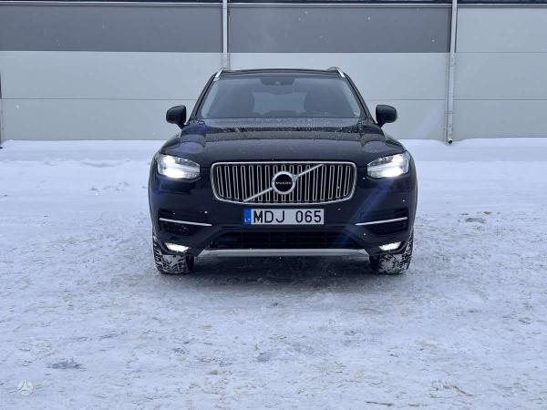 Black Volvo XC90 2016 in Kaunas, with an engine capacity of 1.97 L and mileage of 283 thousand km for 20500 €, photo 2 on AUTOMOTO.COM.LV