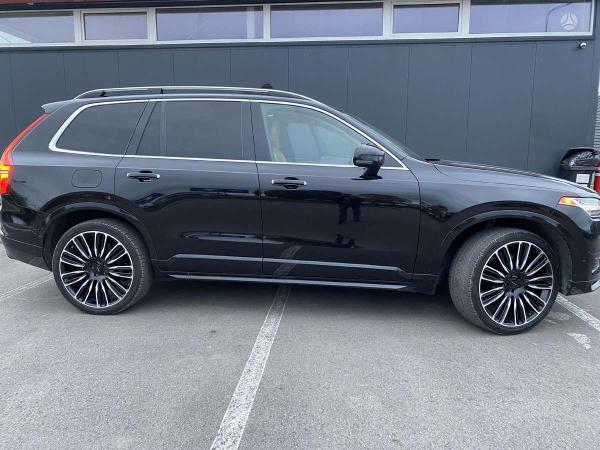 Melns Volvo XC90 2016 Šauļi, ar dzinēja tilpumu 1.97 L un nobraukumu 258 tūkst. km par 18900 €, foto 3 vietnē AUTOMOTO.COM.LV