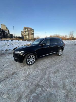 Melns Volvo XC90 2016 Viļņa, ar dzinēja tilpumu 1.97 L un nobraukumu 137 tūkst. km par 22300 €, foto 2 vietnē AUTOMOTO.COM.LV