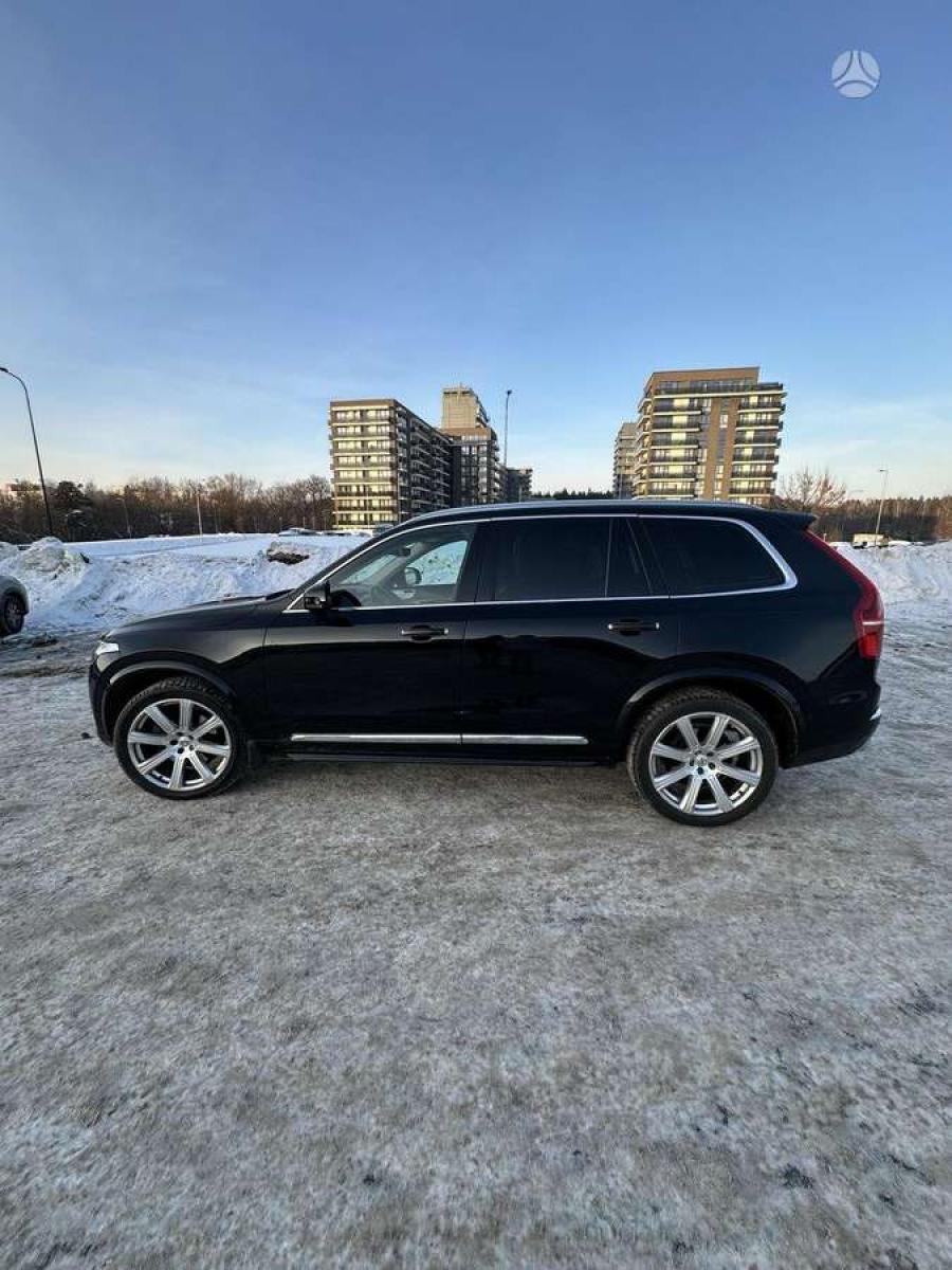 Melns Volvo XC90 2016 Viļņa, ar dzinēja tilpumu 1.97 L un nobraukumu 137 tūkst. km par 22300 €, foto 3 vietnē AUTOMOTO.COM.LV