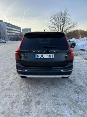 Melns Volvo XC90 2016 Viļņa, ar dzinēja tilpumu 1.97 L un nobraukumu 137 tūkst. km par 22300 €, foto 6 vietnē AUTOMOTO.COM.LV