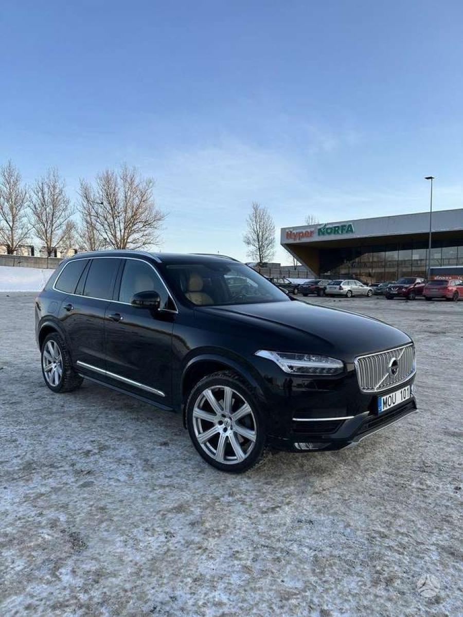Melns Volvo XC90 2016 Viļņa, ar dzinēja tilpumu 1.97 L un nobraukumu 137 tūkst. km par 22300 €, foto 9 vietnē AUTOMOTO.COM.LV