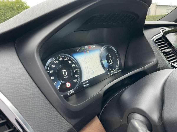 Black Volvo XC90 2016 in Parnu, with an engine capacity of 1.97 L and mileage of 144 thousand km for 24900 €, photo 11 on AUTOMOTO.COM.LV
