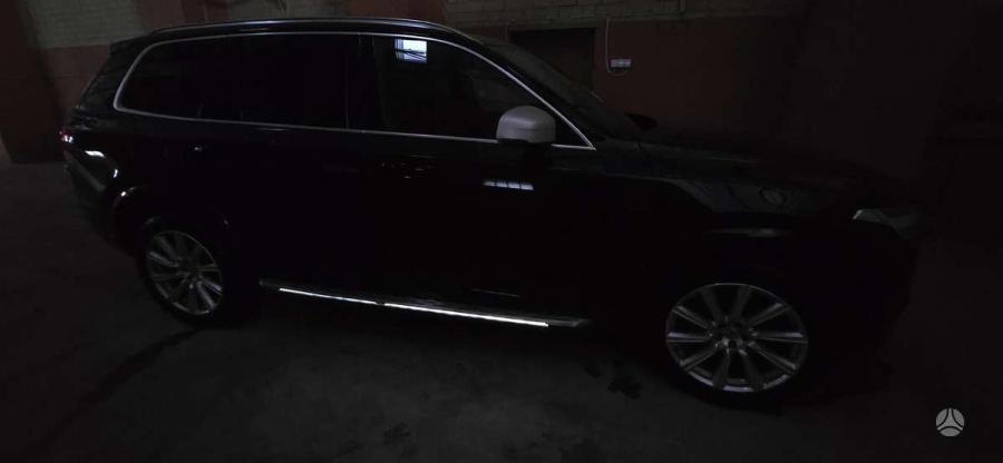 Black Volvo XC90 2016 in Vilnius, with an engine capacity of 2.00 L and mileage of 152 thousand km for 25100 €, photo 38 on AUTOMOTO.COM.LV