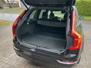 Black Volvo XC90 2016 in Tallinn, with an engine capacity of 2.00 L and mileage of 144 thousand km for 24900 €, photo 15 on AUTOMOTO.COM.LV