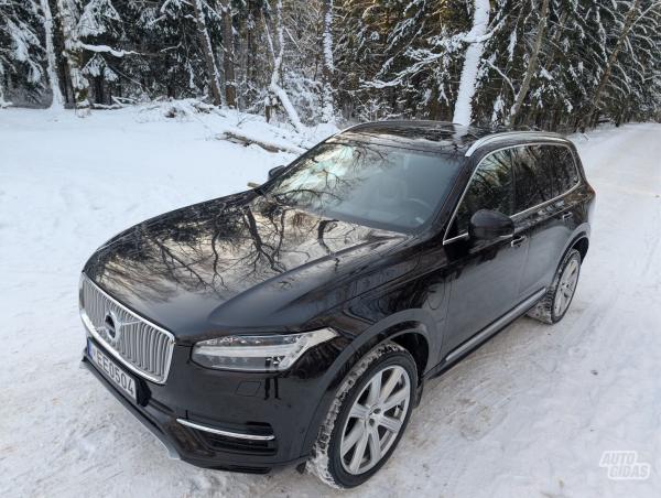 Melns Volvo XC90 2016 Kauņa, ar dzinēja tilpumu 2.00 L un nobraukumu 176 tūkst. km par 26000 €, foto 4 vietnē AUTOMOTO.COM.LV