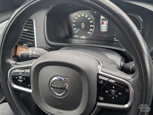 Black Volvo XC90 2016 in Kaunas, with an engine capacity of 2.00 L and mileage of 176 thousand km for 26000 €, photo 18 on AUTOMOTO.COM.LV
