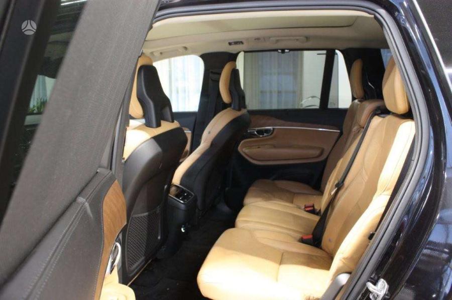 Black Volvo XC90 2016 in Vilnius, with an engine capacity of 1.97 L and mileage of 149 thousand km for 23000 €, photo 26 on AUTOMOTO.COM.LV