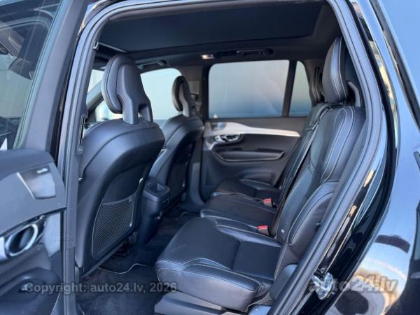 Black Volvo XC90 2016 in Tallinn, with an engine capacity of 2.00 L and mileage of 182 thousand km for 24990 €, photo 10 on AUTOMOTO.COM.LV