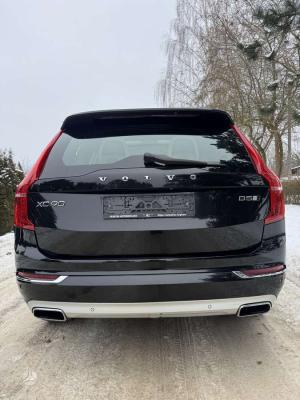 Melns Volvo XC90 2016 Alīta, ar dzinēja tilpumu 1.97 L un nobraukumu 192 tūkst. km par 18700 €, foto 10 vietnē AUTOMOTO.COM.LV