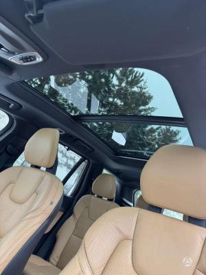 Melns Volvo XC90 2016 Alīta, ar dzinēja tilpumu 1.97 L un nobraukumu 192 tūkst. km par 18700 €, foto 16 vietnē AUTOMOTO.COM.LV