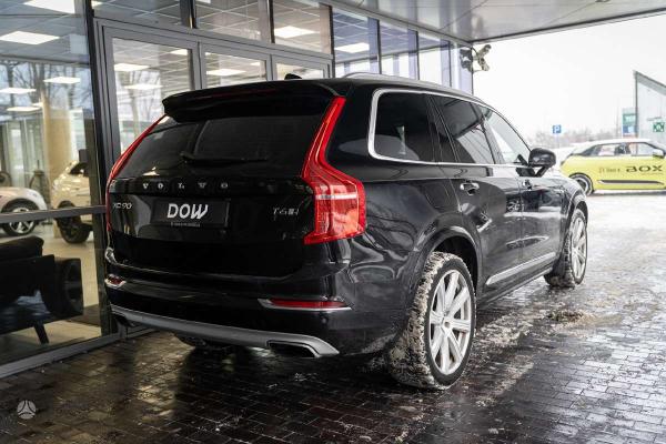 Melns Volvo XC90 2016 Viļņa, ar dzinēja tilpumu 1.97 L un nobraukumu 138 tūkst. km par 20900 €, foto 7 vietnē AUTOMOTO.COM.LV