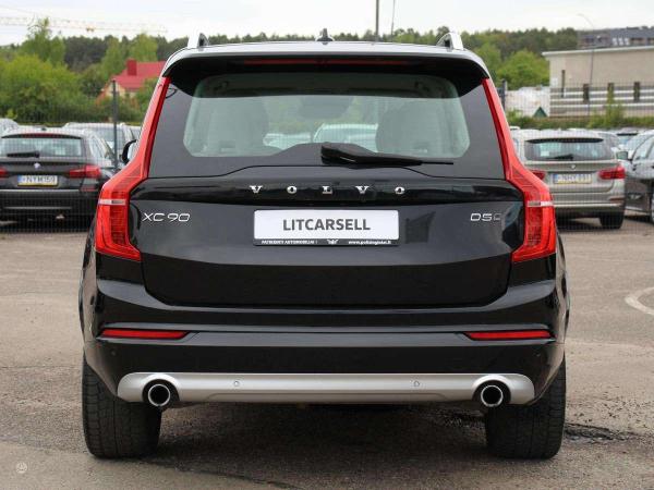 Black Volvo XC90 2016 in Vilnius, with an engine capacity of 1.97 L and mileage of 183 thousand km for 27450 €, photo 5 on AUTOMOTO.COM.LV