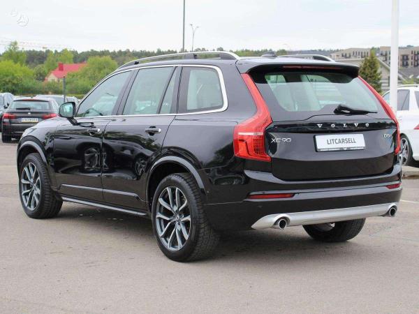 Black Volvo XC90 2016 in Vilnius, with an engine capacity of 1.97 L and mileage of 183 thousand km for 27450 €, photo 6 on AUTOMOTO.COM.LV