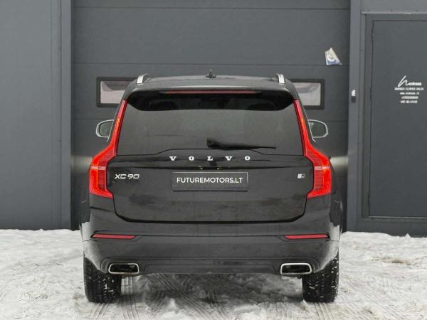 Melns Volvo XC90 2016 Kauņa, ar dzinēja tilpumu 1.97 L un nobraukumu 267 tūkst. km par 18999 €, foto 4 vietnē AUTOMOTO.COM.LV