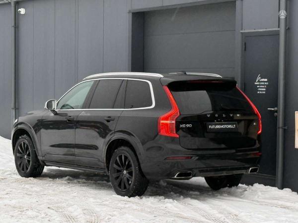 Melns Volvo XC90 2016 Kauņa, ar dzinēja tilpumu 1.97 L un nobraukumu 267 tūkst. km par 18999 €, foto 8 vietnē AUTOMOTO.COM.LV