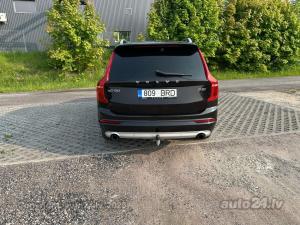 Black Volvo XC90 2016 in Parnu, with an engine capacity of 2.00 L and mileage of 278 thousand km for 23900 €, photo 5 on AUTOMOTO.COM.LV