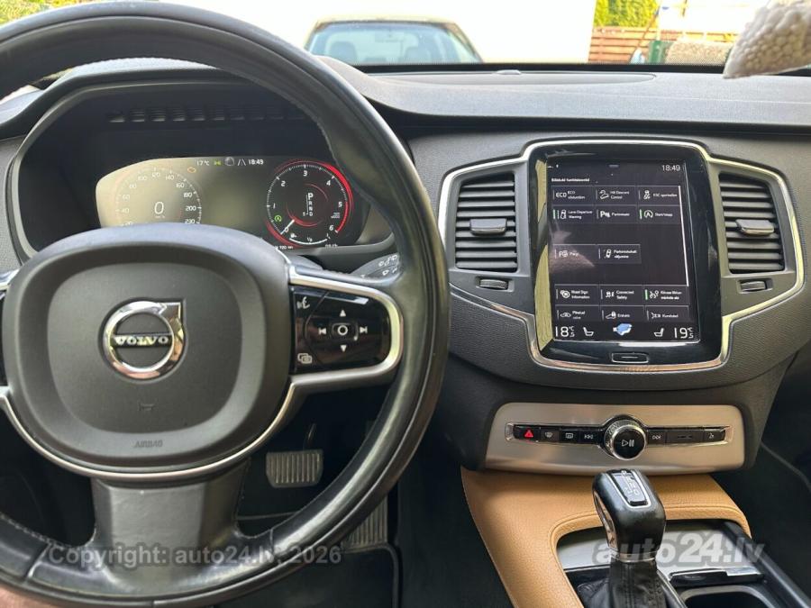 Black Volvo XC90 2016 in Parnu, with an engine capacity of 2.00 L and mileage of 278 thousand km for 23900 €, photo 15 on AUTOMOTO.COM.LV