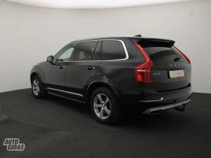 Black Volvo XC90 2016 in Vilnius, with an engine capacity of 2.00 L and mileage of 170 thousand km for 25599 €, photo 8 on AUTOMOTO.COM.LV