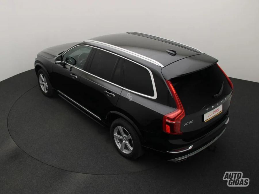 Black Volvo XC90 2016 in Vilnius, with an engine capacity of 2.00 L and mileage of 170 thousand km for 25599 €, photo 13 on AUTOMOTO.COM.LV