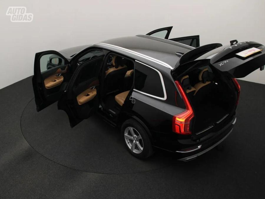 Black Volvo XC90 2016 in Vilnius, with an engine capacity of 2.00 L and mileage of 170 thousand km for 25599 €, photo 14 on AUTOMOTO.COM.LV
