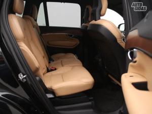 Black Volvo XC90 2016 in Vilnius, with an engine capacity of 2.00 L and mileage of 170 thousand km for 25599 €, photo 16 on AUTOMOTO.COM.LV