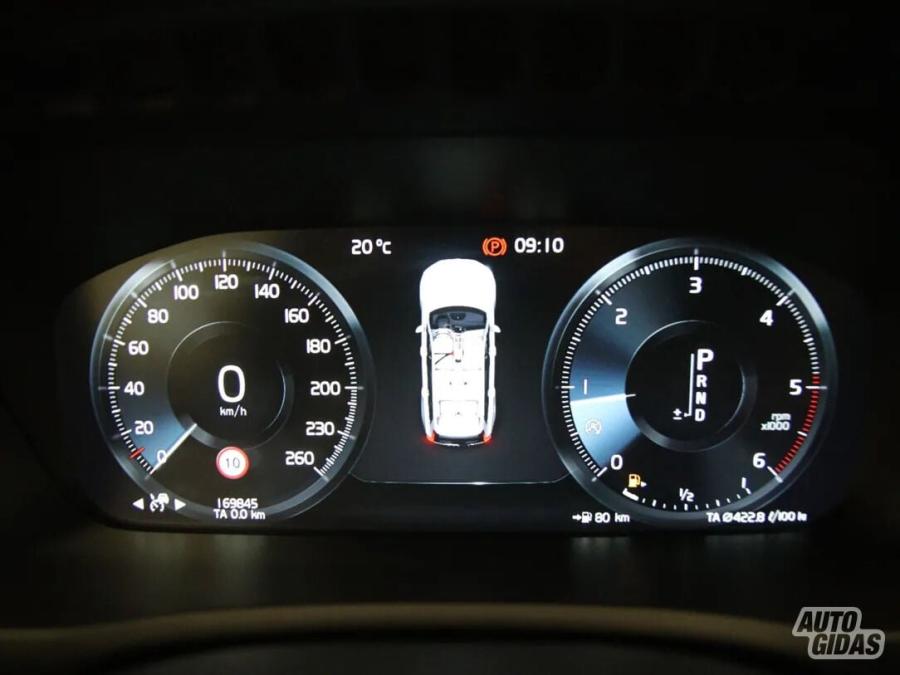Black Volvo XC90 2016 in Vilnius, with an engine capacity of 2.00 L and mileage of 170 thousand km for 25599 €, photo 21 on AUTOMOTO.COM.LV