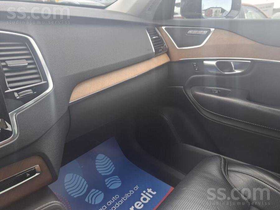 Melns Volvo XC90 2016 Talsi, ar dzinēja tilpumu 2.00 L un nobraukumu 164 tūkst. km par 23800 €, foto 19 vietnē AUTOMOTO.COM.LV