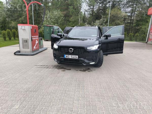 Melns Volvo XC90 2016 Ogre, ar dzinēja tilpumu 2.00 L un nobraukumu 0 tūkst. km par 17500 €, foto 2 vietnē AUTOMOTO.COM.LV