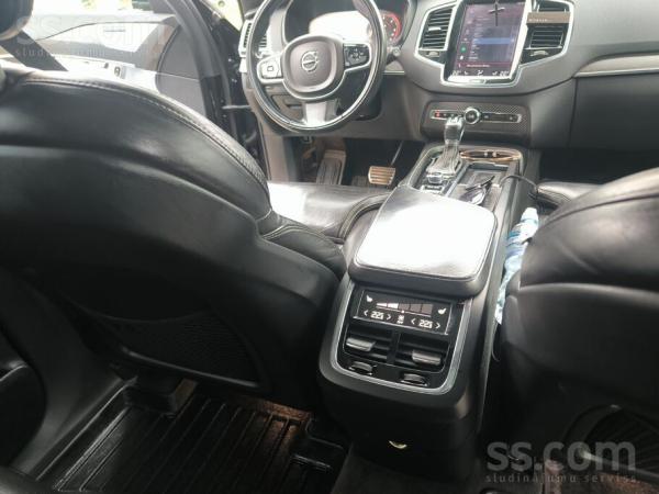 Melns Volvo XC90 2016 Ogre, ar dzinēja tilpumu 2.00 L un nobraukumu 0 tūkst. km par 17500 €, foto 5 vietnē AUTOMOTO.COM.LV