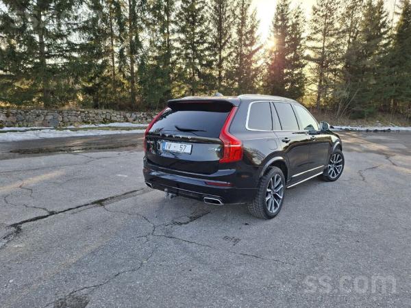 Melns Volvo XC90 2016 Talsi, ar dzinēja tilpumu 2.00 L un nobraukumu 270 tūkst. km par 24100 €, foto 2 vietnē AUTOMOTO.COM.LV