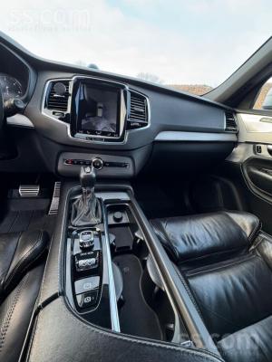 Melns Volvo XC90 2016 Talsi, ar dzinēja tilpumu 2.00 L un nobraukumu 270 tūkst. km par 24100 €, foto 8 vietnē AUTOMOTO.COM.LV