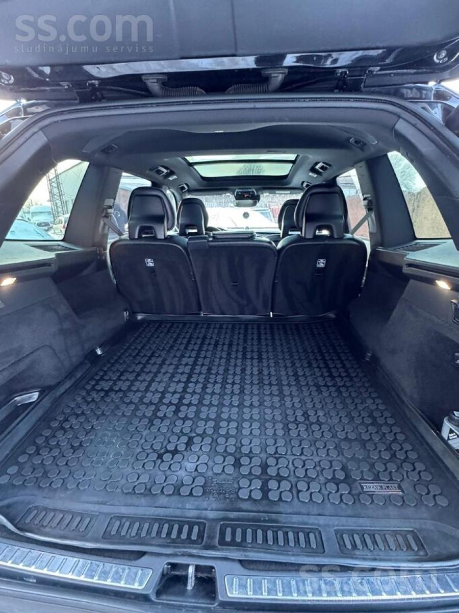 Melns Volvo XC90 2016 Talsi, ar dzinēja tilpumu 2.00 L un nobraukumu 270 tūkst. km par 24100 €, foto 9 vietnē AUTOMOTO.COM.LV