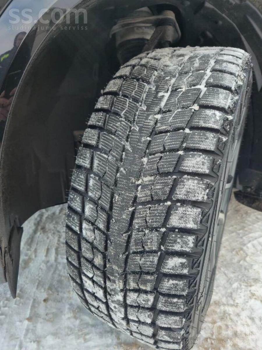 Melns Volvo XC90 2016 Talsi, ar dzinēja tilpumu 2.00 L un nobraukumu 270 tūkst. km par 24100 €, foto 15 vietnē AUTOMOTO.COM.LV