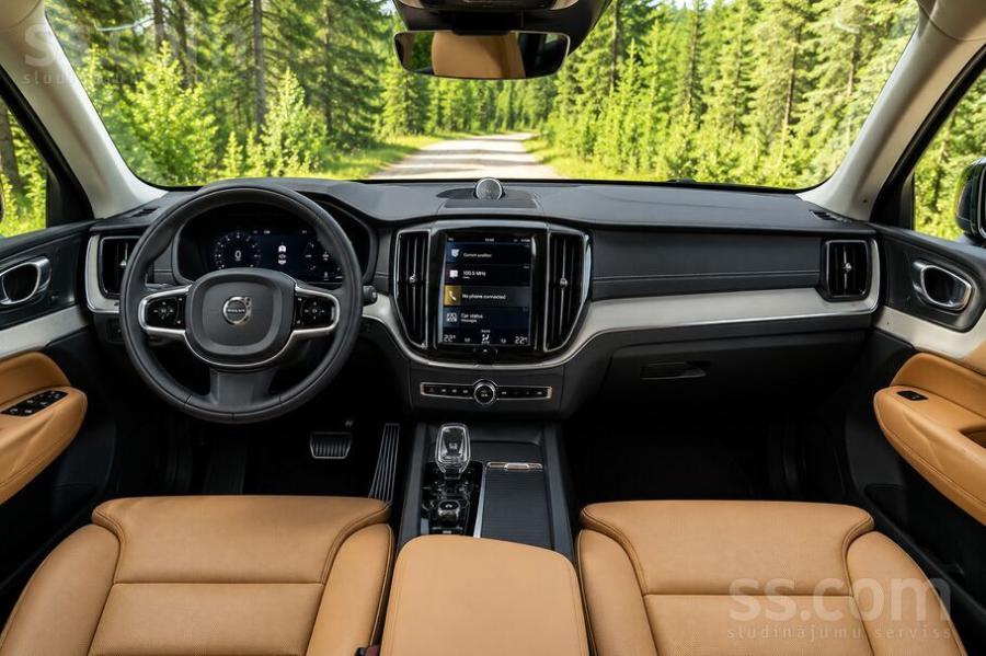 Black Volvo XC90 2016 in Riga, with an engine capacity of 2.00 L and mileage of 195 thousand km for 22000 €, photo 7 on AUTOMOTO.COM.LV