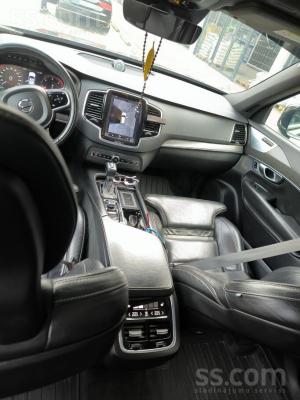 Melns Volvo XC90 2016 Ogre, ar dzinēja tilpumu 2.00 L un nobraukumu 340 tūkst. km par 18995 €, foto 4 vietnē AUTOMOTO.COM.LV