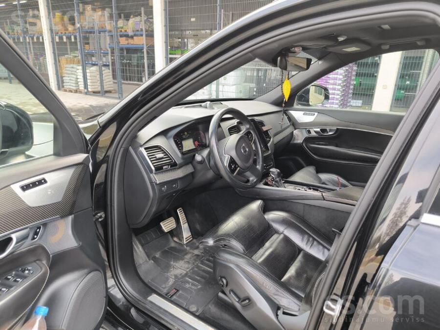 Melns Volvo XC90 2016 Ogre, ar dzinēja tilpumu 2.00 L un nobraukumu 340 tūkst. km par 18995 €, foto 7 vietnē AUTOMOTO.COM.LV