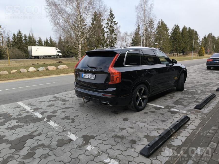 Melns Volvo XC90 2016 Ogre, ar dzinēja tilpumu 2.00 L un nobraukumu 340 tūkst. km par 18995 €, foto 10 vietnē AUTOMOTO.COM.LV