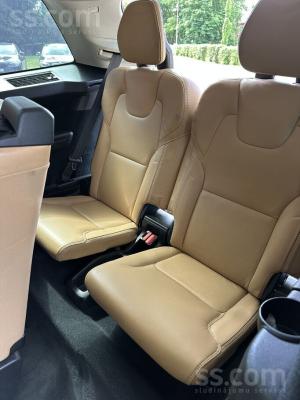 Melns Volvo XC90 2016 Rīga, ar dzinēja tilpumu 2.00 L un nobraukumu 220 tūkst. km par 18900 €, foto 14 vietnē AUTOMOTO.COM.LV