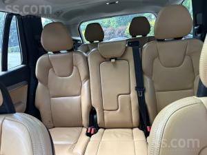 Melns Volvo XC90 2016 Rīga, ar dzinēja tilpumu 2.00 L un nobraukumu 220 tūkst. km par 18900 €, foto 18 vietnē AUTOMOTO.COM.LV