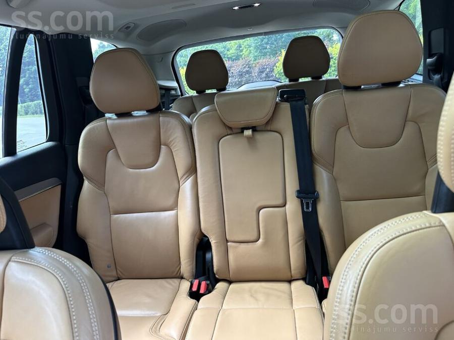 Melns Volvo XC90 2016 Rīga, ar dzinēja tilpumu 2.00 L un nobraukumu 220 tūkst. km par 18900 €, foto 18 vietnē AUTOMOTO.COM.LV