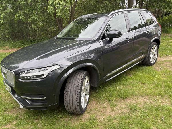 Melns Volvo XC90 2016 Viļņa, ar dzinēja tilpumu 2.00 L un nobraukumu 269 tūkst. km par 14400 €, foto 1 vietnē AUTOMOTO.COM.LV