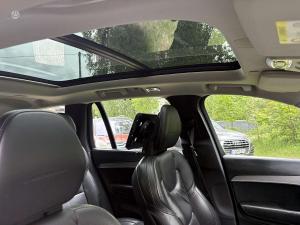 Black Volvo XC90 2016 in Vilnius, with an engine capacity of 2.00 L and mileage of 269 thousand km for 14400 €, photo 6 on AUTOMOTO.COM.LV