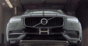 Melns Volvo XC90 2016 Ukmergė, ar dzinēja tilpumu 1.97 L un nobraukumu 245 tūkst. km par 11900 €, foto 5 vietnē AUTOMOTO.COM.LV