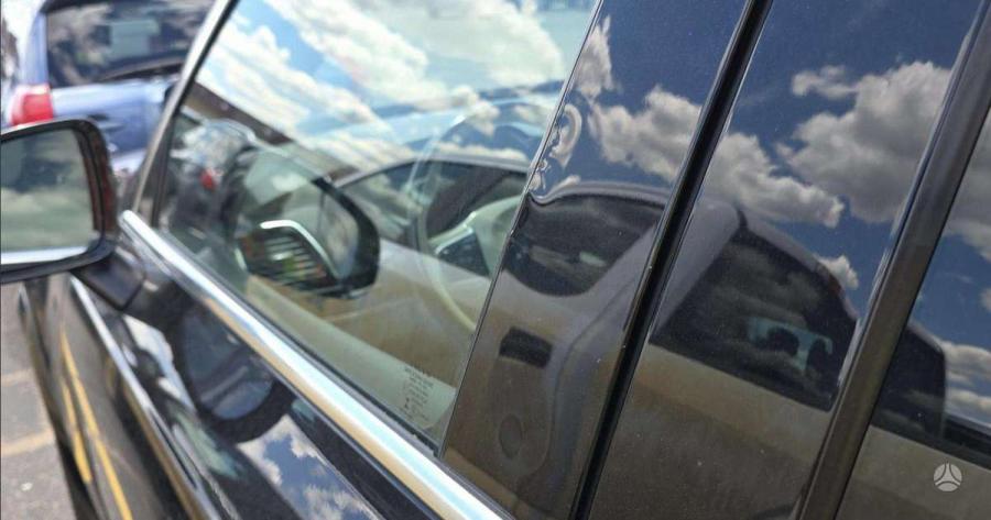 Melns Volvo XC90 2016 Ukmergė, ar dzinēja tilpumu 1.97 L un nobraukumu 245 tūkst. km par 11900 €, foto 39 vietnē AUTOMOTO.COM.LV