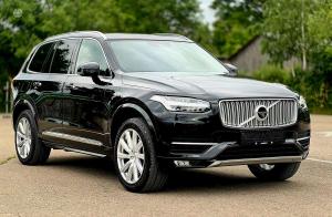 Black Volvo XC90 2016 in Utena, with an engine capacity of 1.97 L and mileage of 278 thousand km for 19850 €, photo 29 on AUTOMOTO.COM.LV