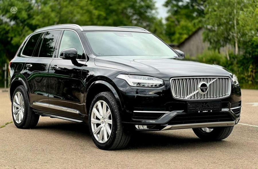 Black Volvo XC90 2016 in Utena, with an engine capacity of 1.97 L and mileage of 278 thousand km for 19850 €, photo 29 on AUTOMOTO.COM.LV